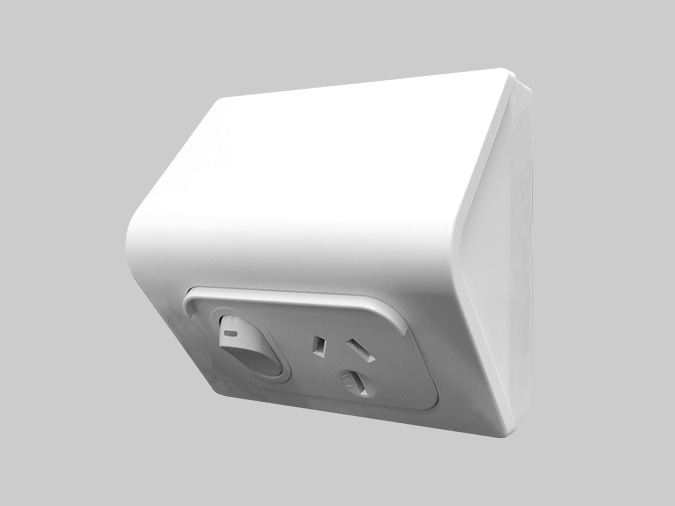 Metro X Range - White - Vynco